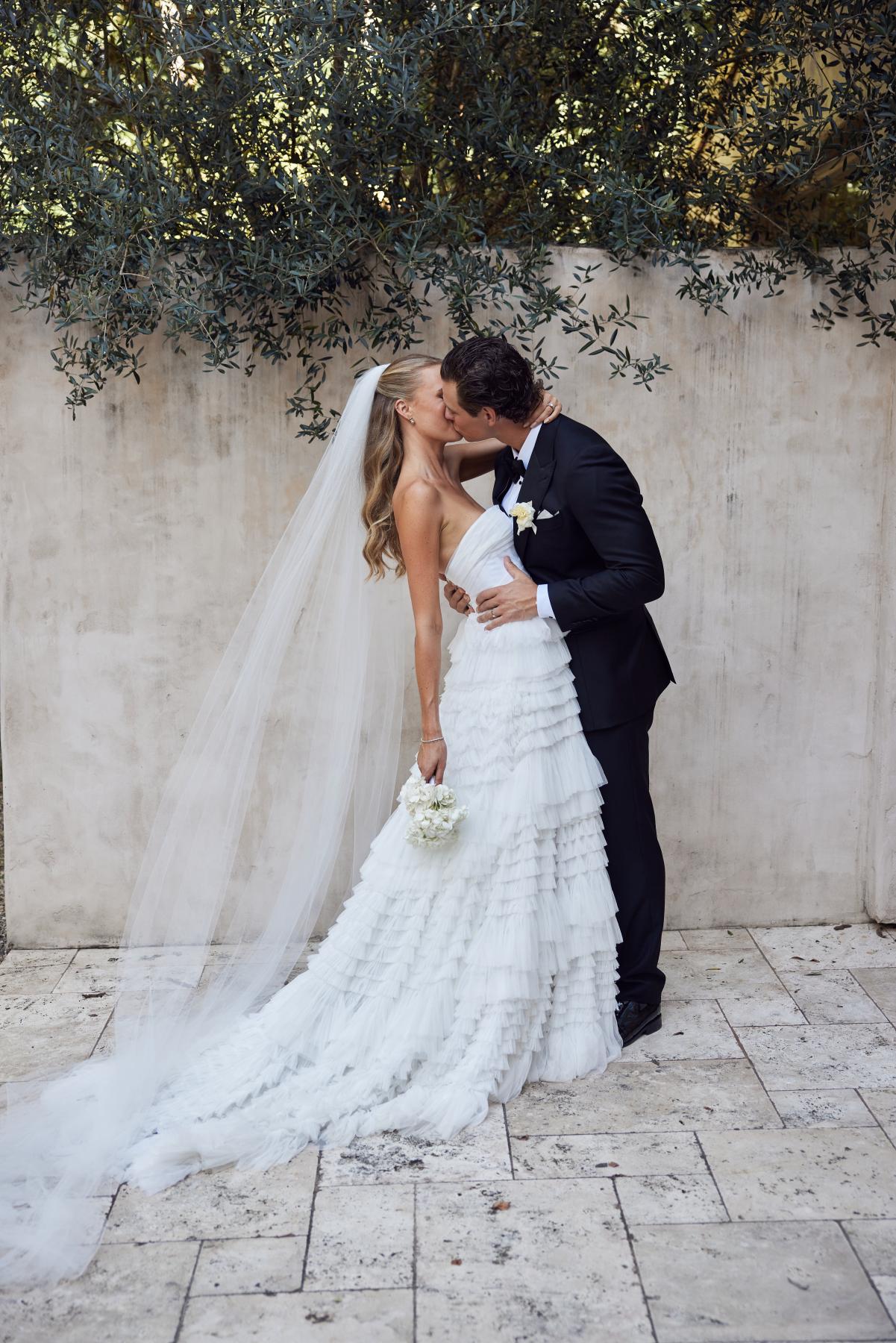Ruby's Wedding - Mariana HardwickMariana Hardwick